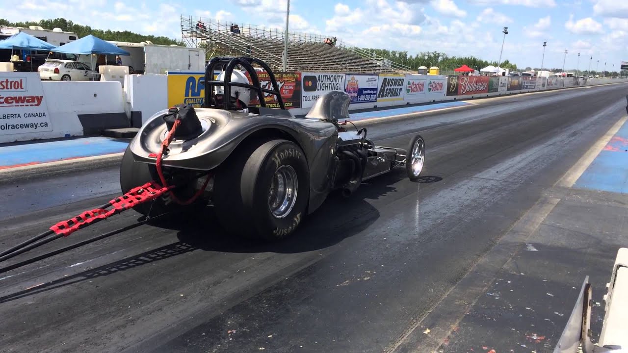 Bantam Altered Pass Castrol Raceway - YouTube