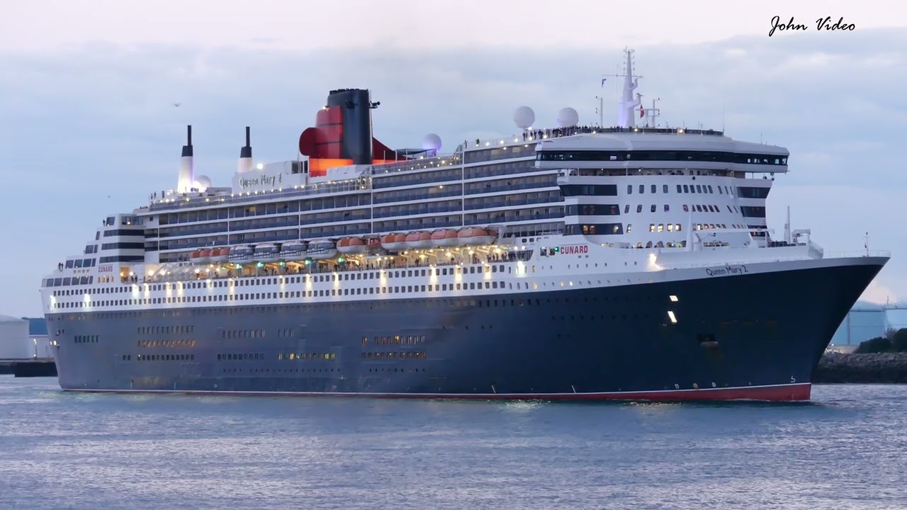 [4K] Horn Queen Mary 2, Le Havre, France 16/09/2022 - YouTube
