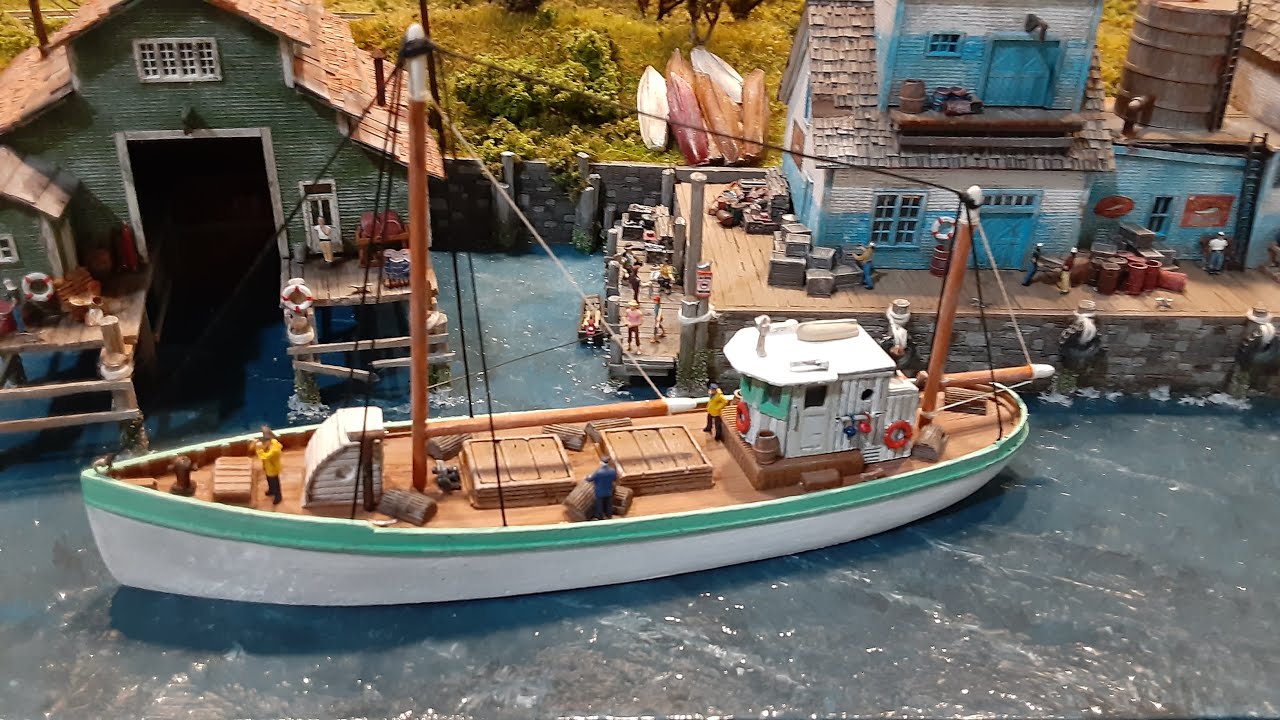 RailRoad Ron N Scale Layout. Harbor Scene - YouTube