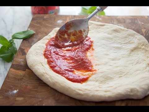 Homemade No-Cook Pizza Sauce | Giada De Laurentiis - YouTube