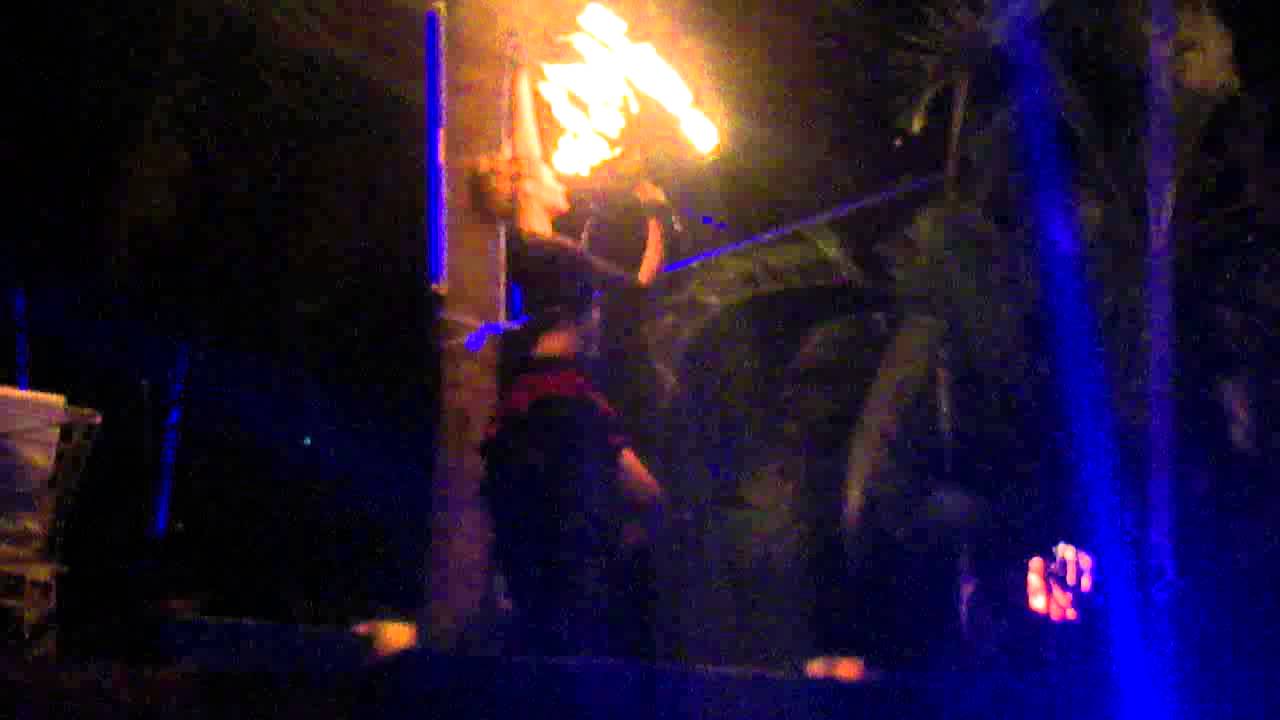 Party performer @ Club Cabana, Goa. Fire-show. Amazing!!! - YouTube