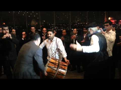 Birinci Yıldönümü Yemeği