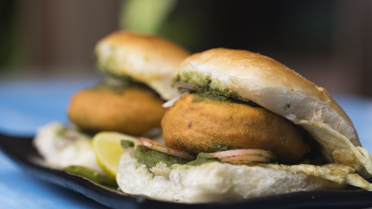 Chicken Vadapav by Chef Sanjyot Keer - YouTube