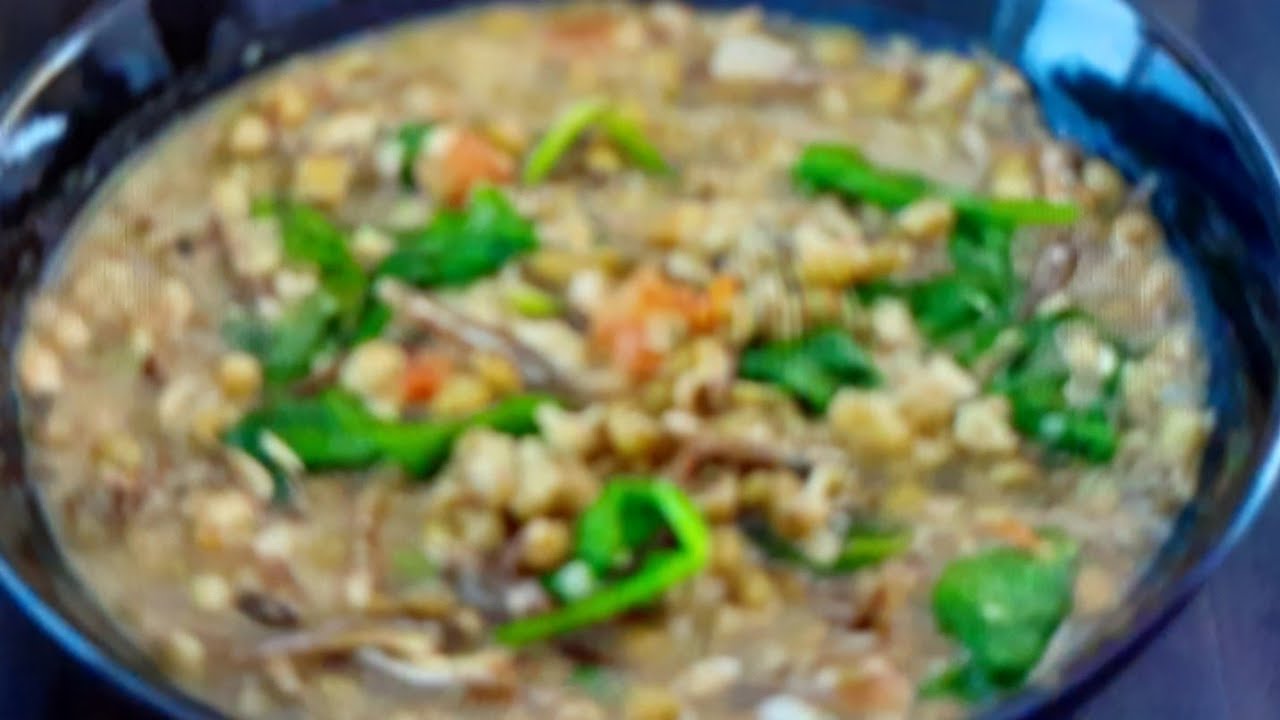 Philippine food mung beans with shrimps (mongo na may hipon) - YouTube
