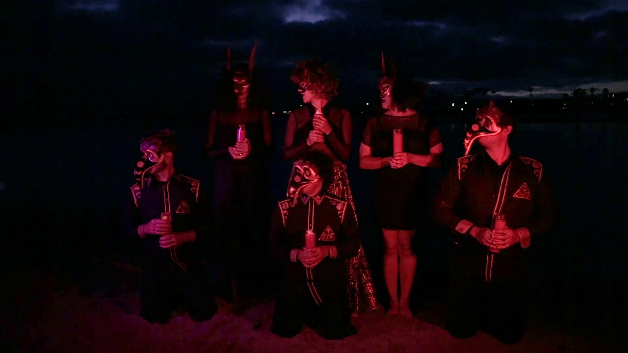 Dani Bell & The Tarantist- Other Side - YouTube