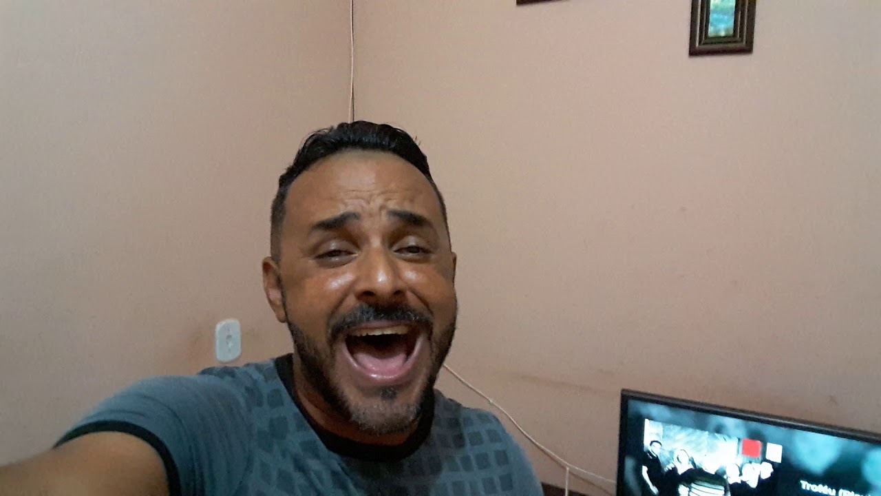 Cantor Rodrigo César "Troféu" - YouTube