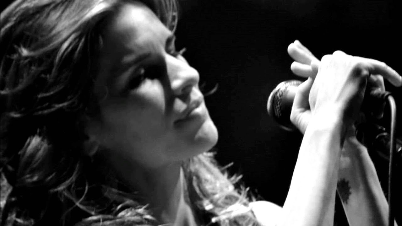 Marta Solis - La promesa - YouTube