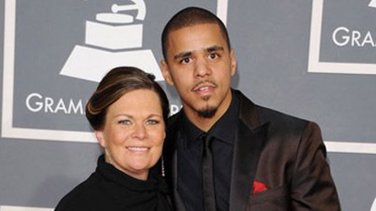 7 Rappers Who Married Their High School Sweetheart - YouTube