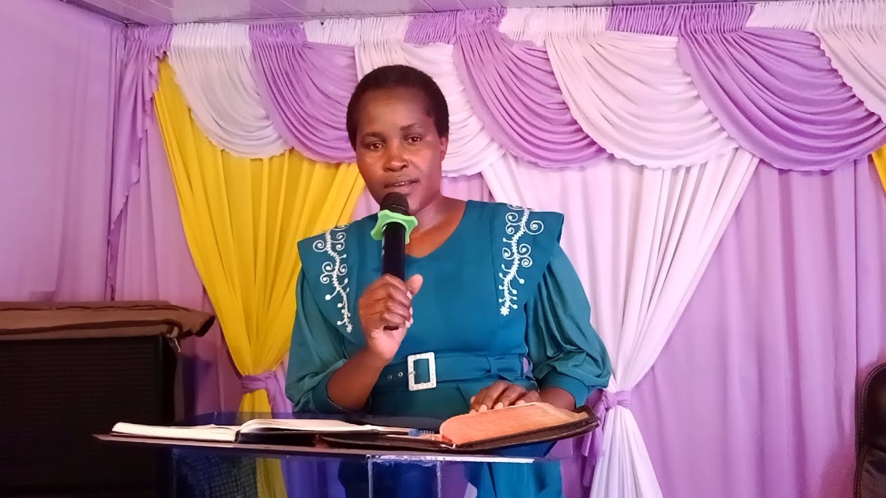 Apostle Elizabeth Kitavi leading main service.Be blessed. - YouTube