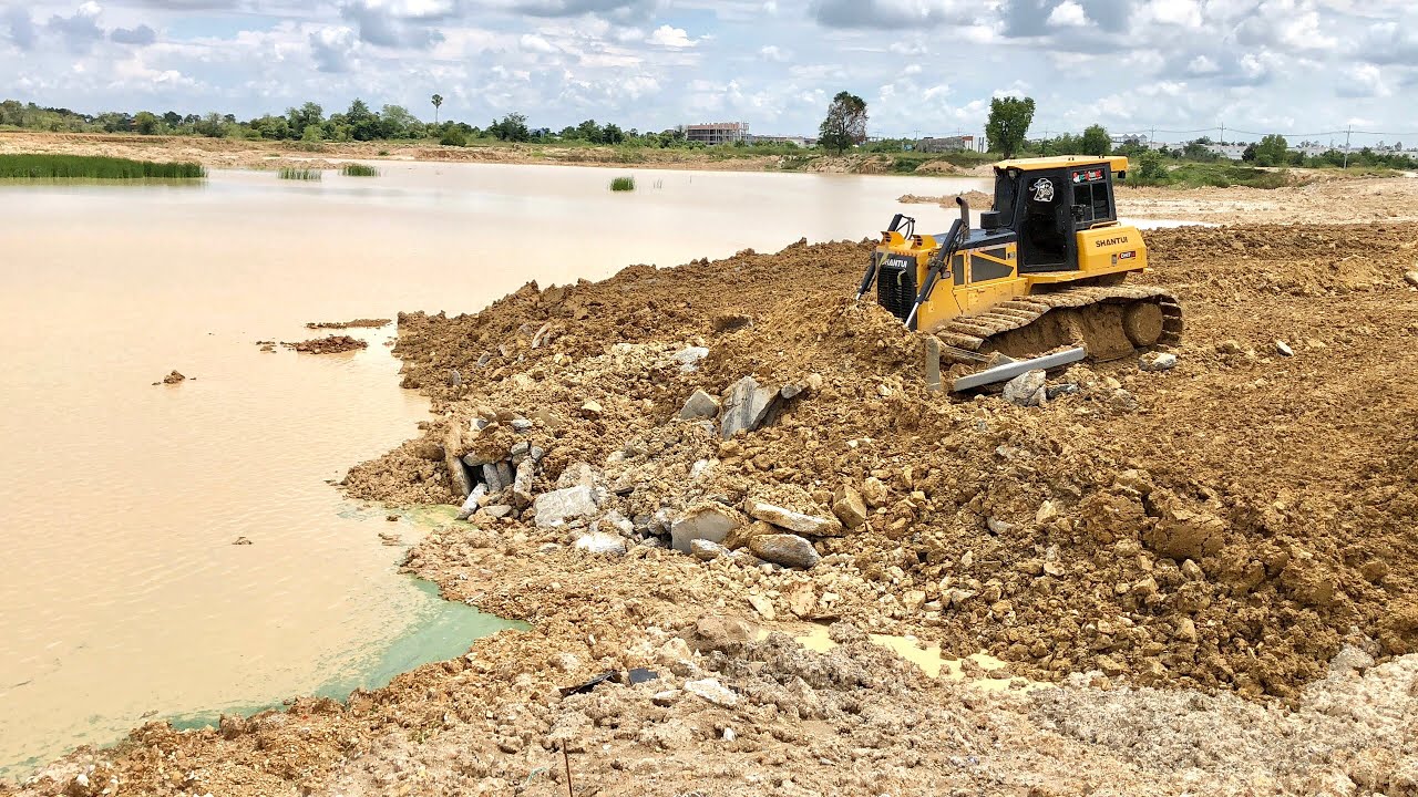 WOW!! Power Bulldozer Pushing Stone Soil Reshaping Filling Up - Dump ...