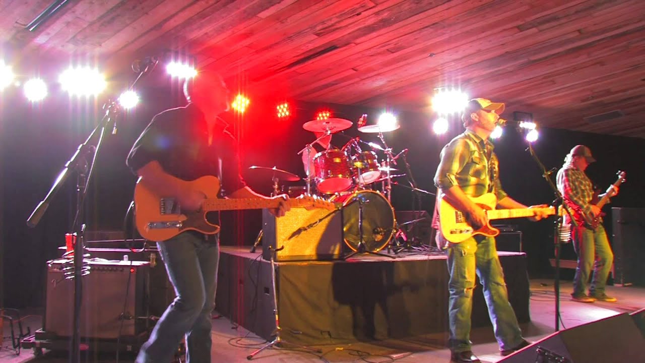 DYING SUN FILMS: Nathan Dean And The Damn Band - "That's My Kind Of Bar ...