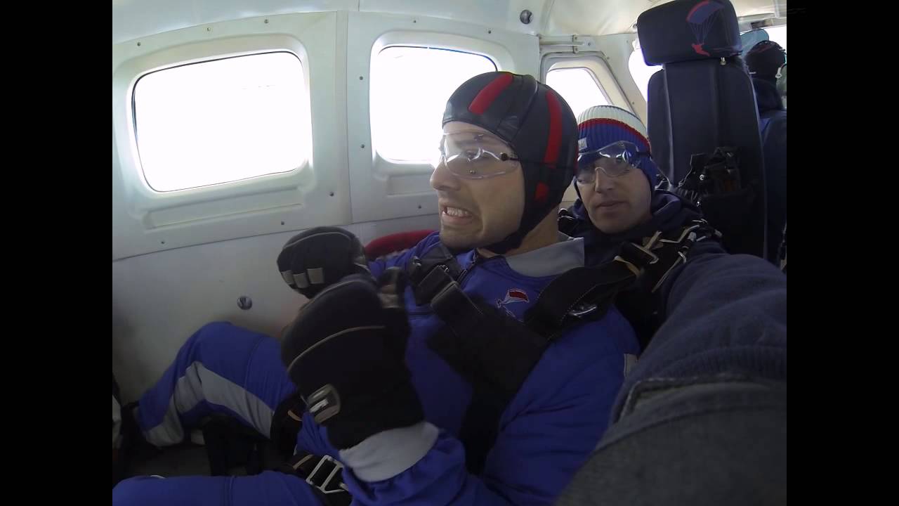 Matthew Gerken's Tandem skydive! - YouTube
