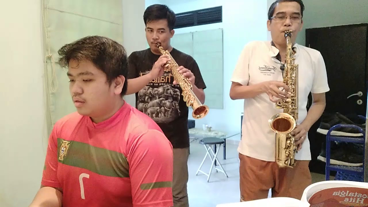 Sax exercise - YouTube