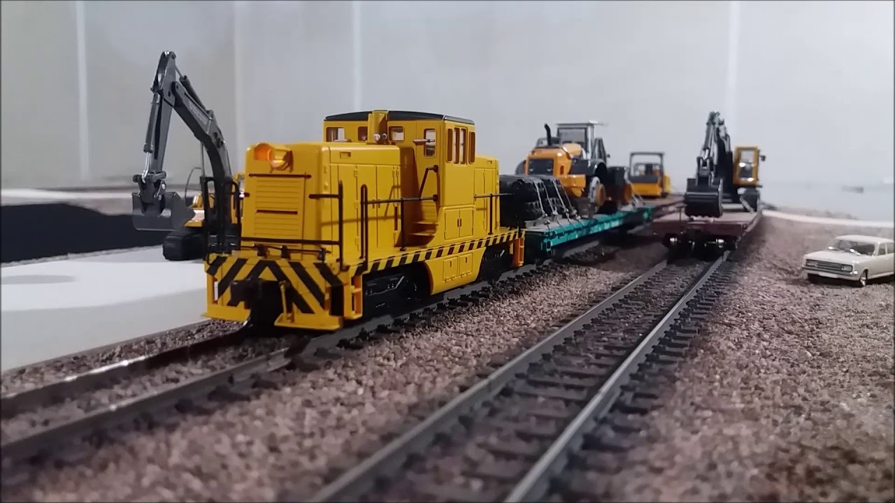 HO scale external sound system 04 - YouTube