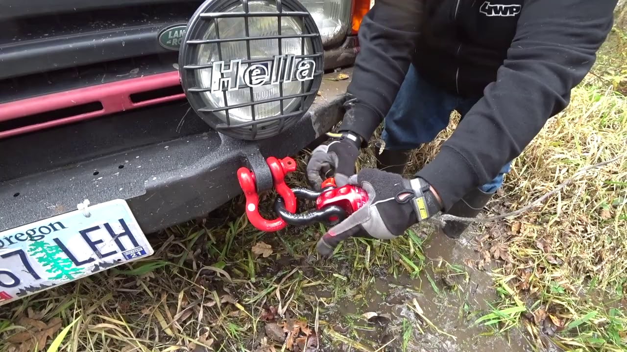 Example of use of a single Snatch Block - YouTube