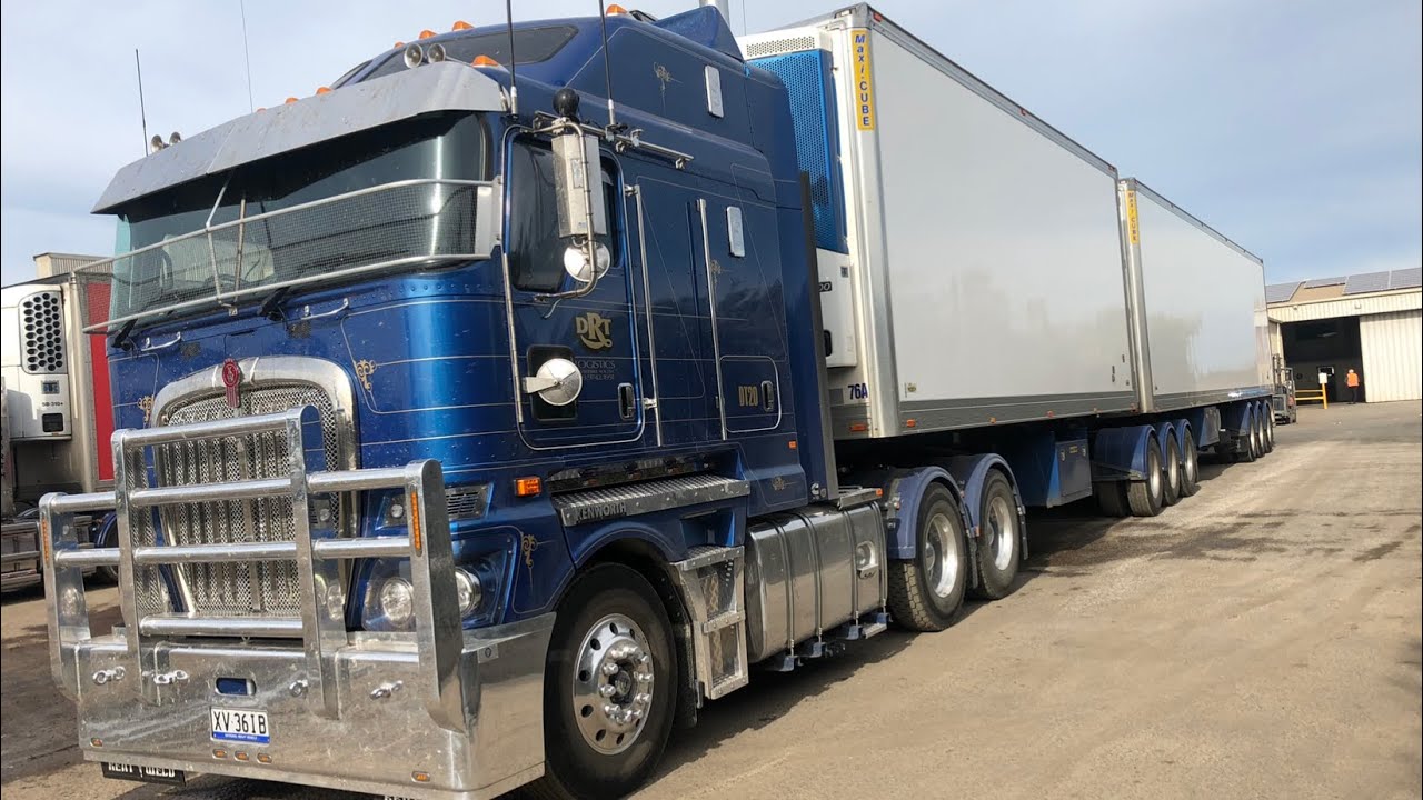 Kenworth K200 B Double - YouTube