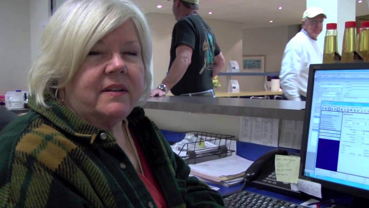 OC WELCH FORD LINCOLN - Linda McCrainie - YouTube