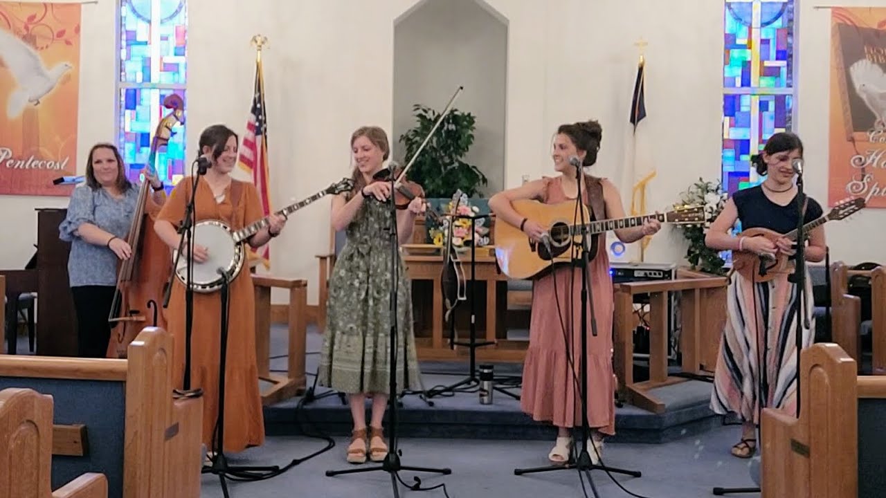 The Byrd Family – Headin' For That City - YouTube