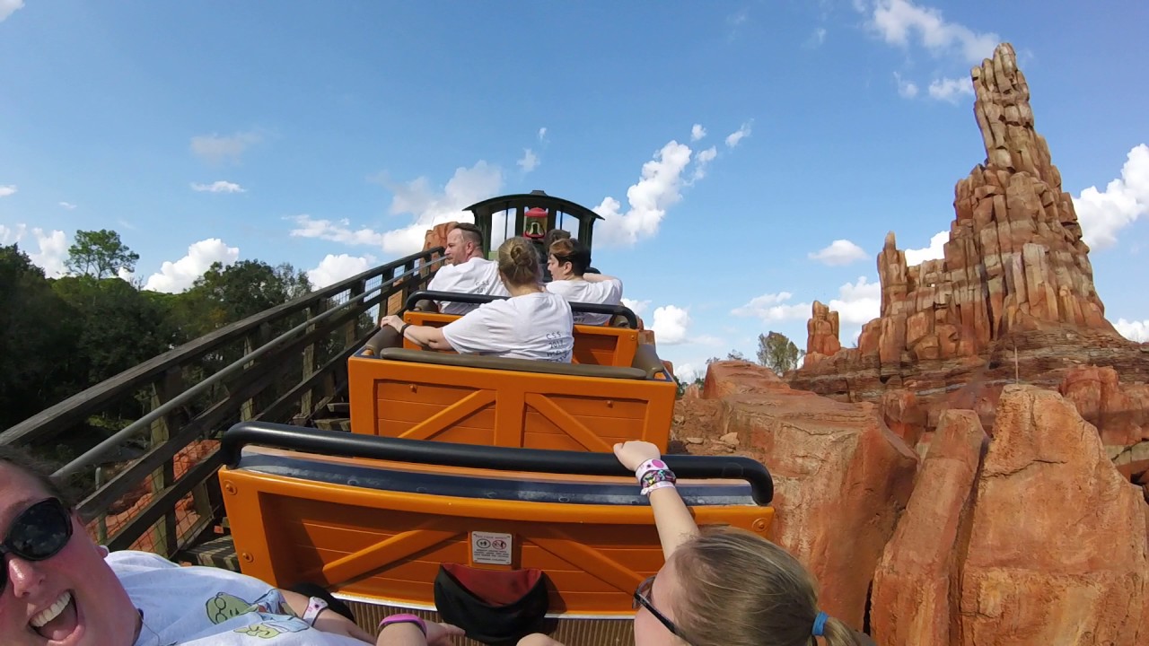 GOPR0037/WDW 2017/Goofy's Runaway Mine Train - YouTube