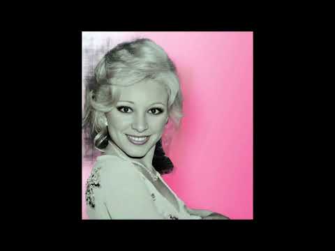 ESENGÜL AKAPELLA DELİ GİBİ SEVDİM