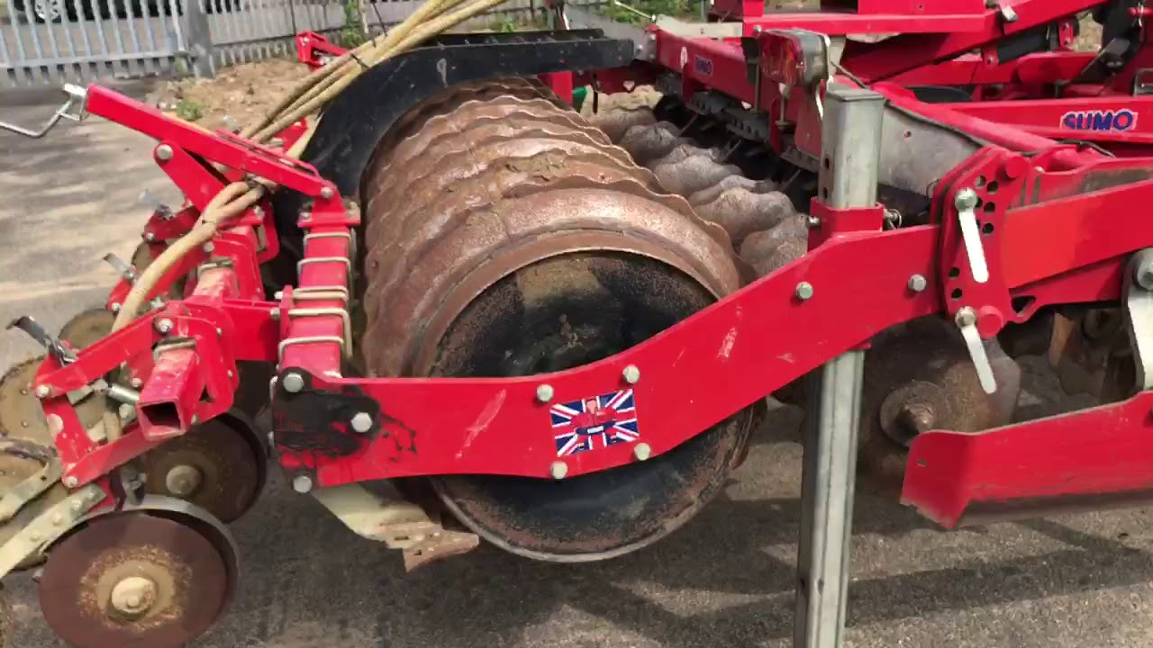 SUMO TRIO 3 c/w SEEDER (21047554) - YouTube