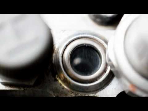 WM9_Cluth Air.wmv - YouTube