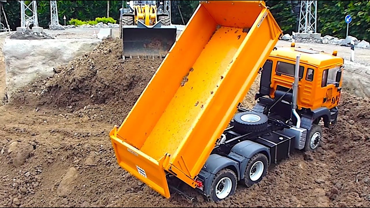 VERY SHORT BUT NICE RC TRUCK MAN 6x6 TIPPER - SclaeART - YouTube