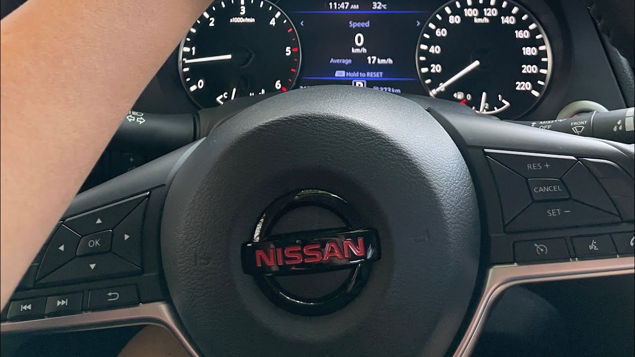 NISSAN NAVARA CALIBRE X - YouTube