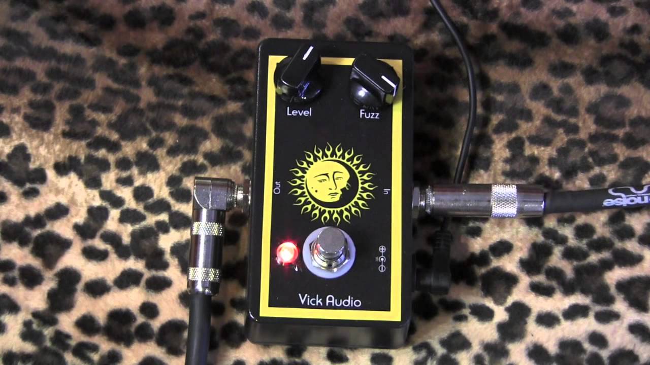 Vick Audio Midnight Sun fuzz demo with MJT Strat & Dr Z Antidote - YouTube