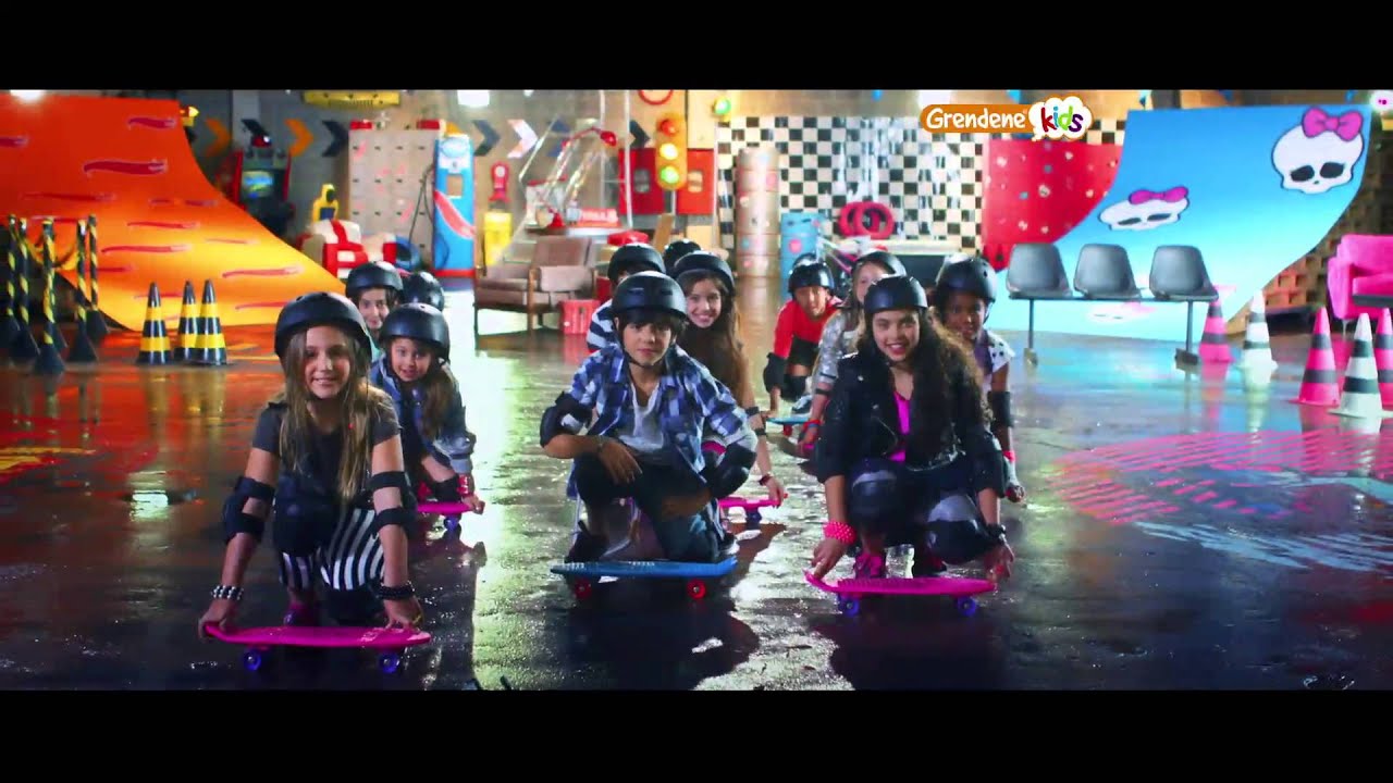 Comercial – Hot Wheels e Monster High: Skate Dance - YouTube