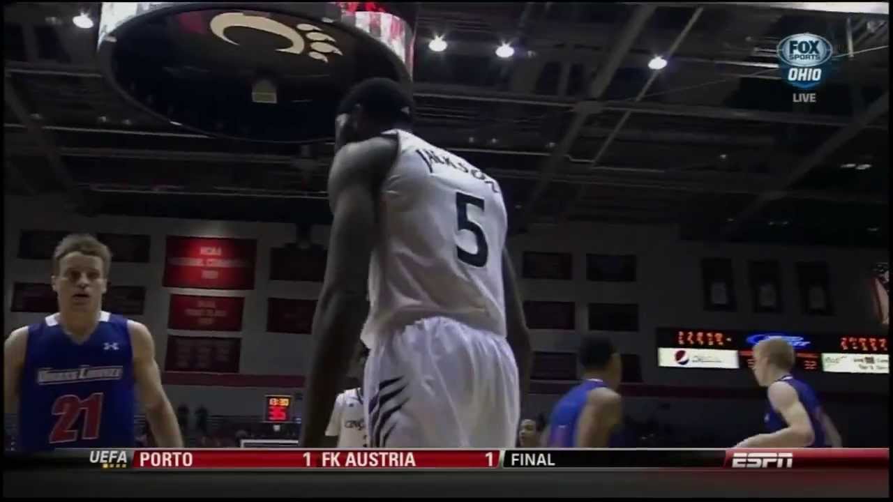 Justin Jackson Dunk lands on SC Top 10 - YouTube