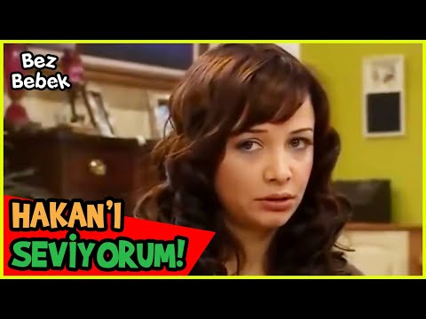 Hakan ve Nana Öpüşürken Yakalandılar - Bez Bebek