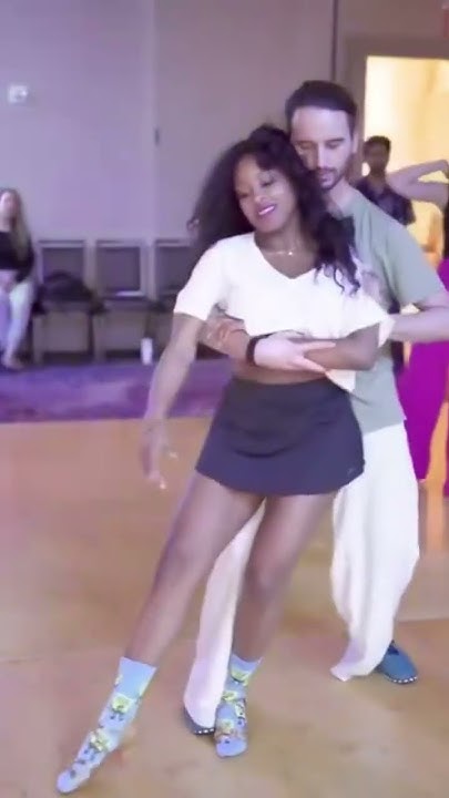 Zouk Dance Jhen x Jeremy #brazilianzouk #danceshorts - YouTube