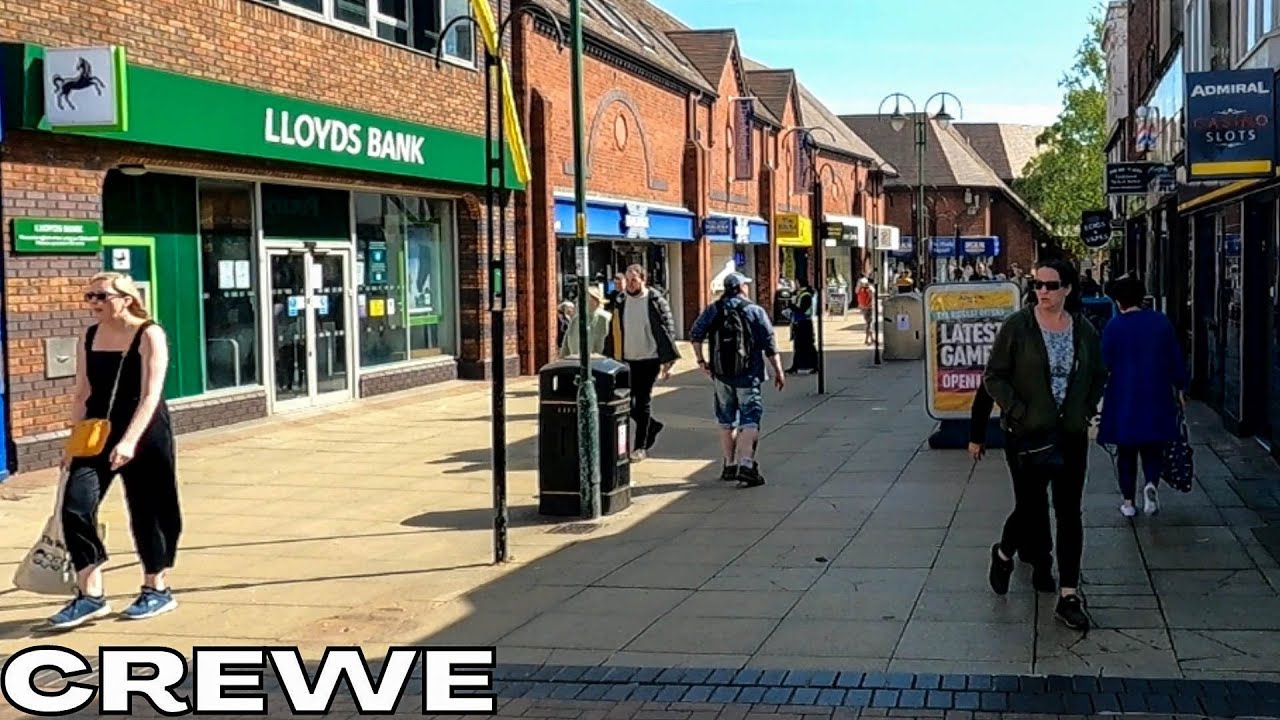 Walk in CREWE - England - Bank Holiday Weekend - YouTube