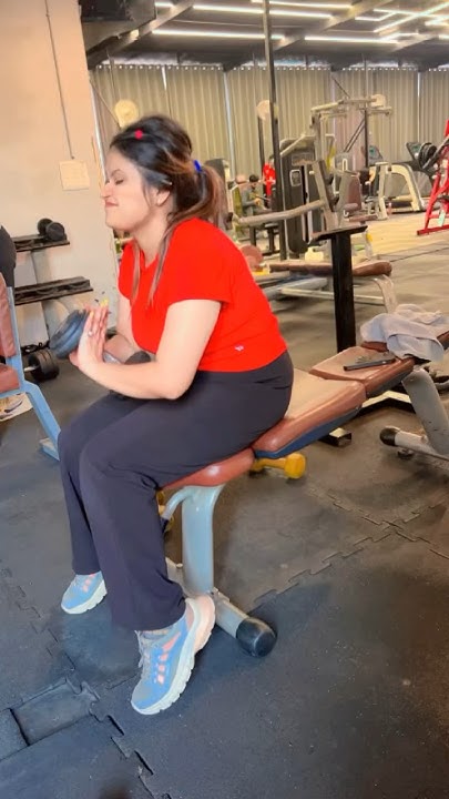 Khane pine ke shath shath fitness kha dhyan bhi rakhna chahiye🫶🏻💪🏻#viral #youtubeshorts #shots ...