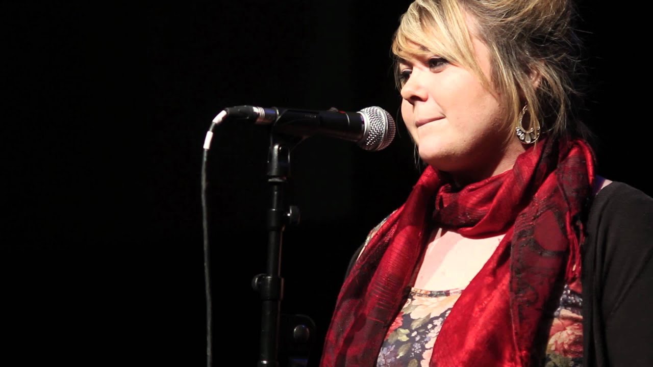 Maria Ferguson 'The Owl and the Pussycat Part II' - YouTube