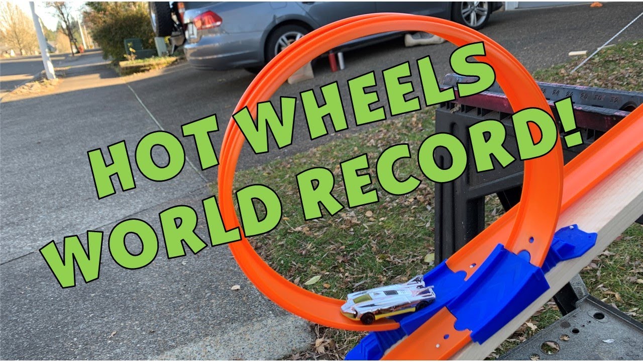 Hot Wheels Continuous Loop World Record! 36 Loops! - YouTube