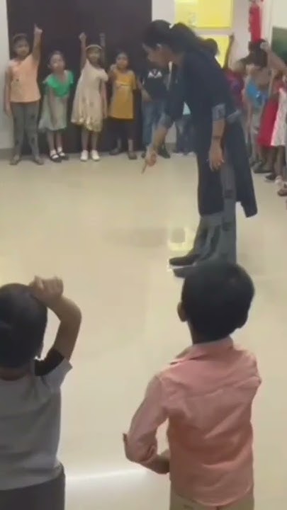 Simple Action song for kids.Following directions or making certain ...