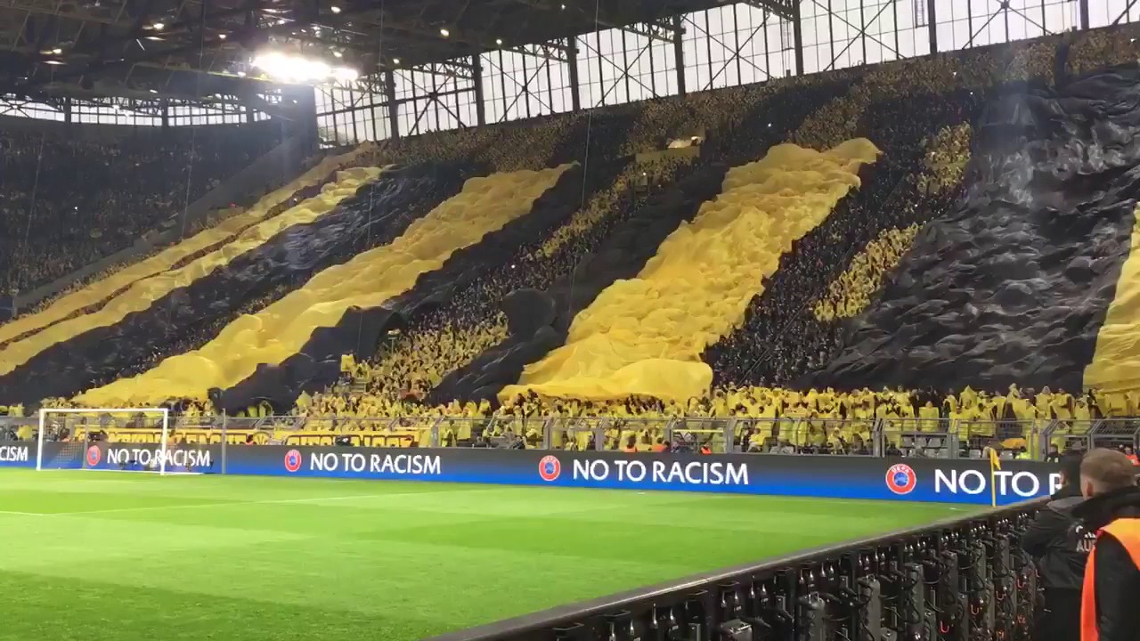Dortmund vs Monaco " Tifo & ambiance BVB fans " - YouTube
