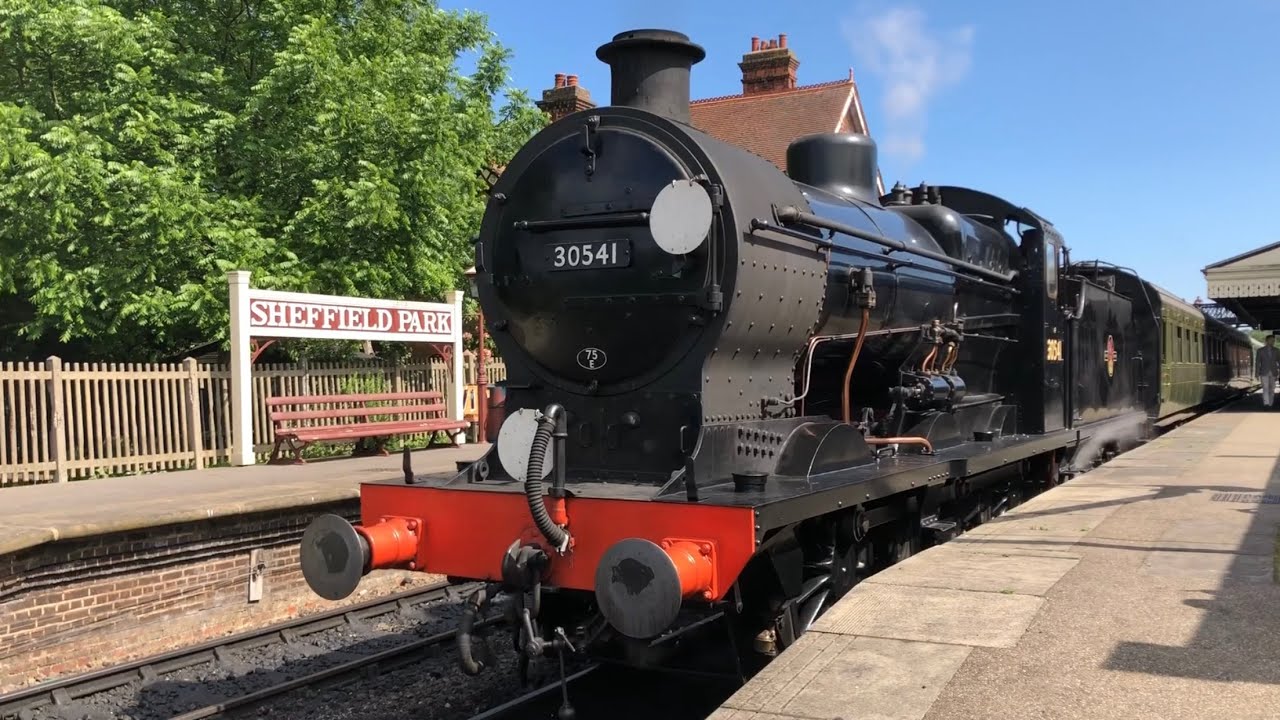 Bluebell Railway: Model Railway Weekend - YouTube