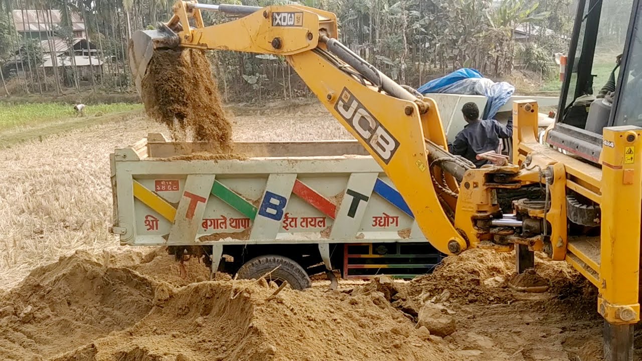 Amazing!!! Full Loading - JCB Loading Video-JCB 3dx Backhoe Loading Mud ...