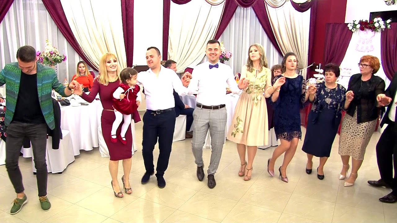 Arco Band 9 minute Colaj de folclor (1) 2018 - YouTube