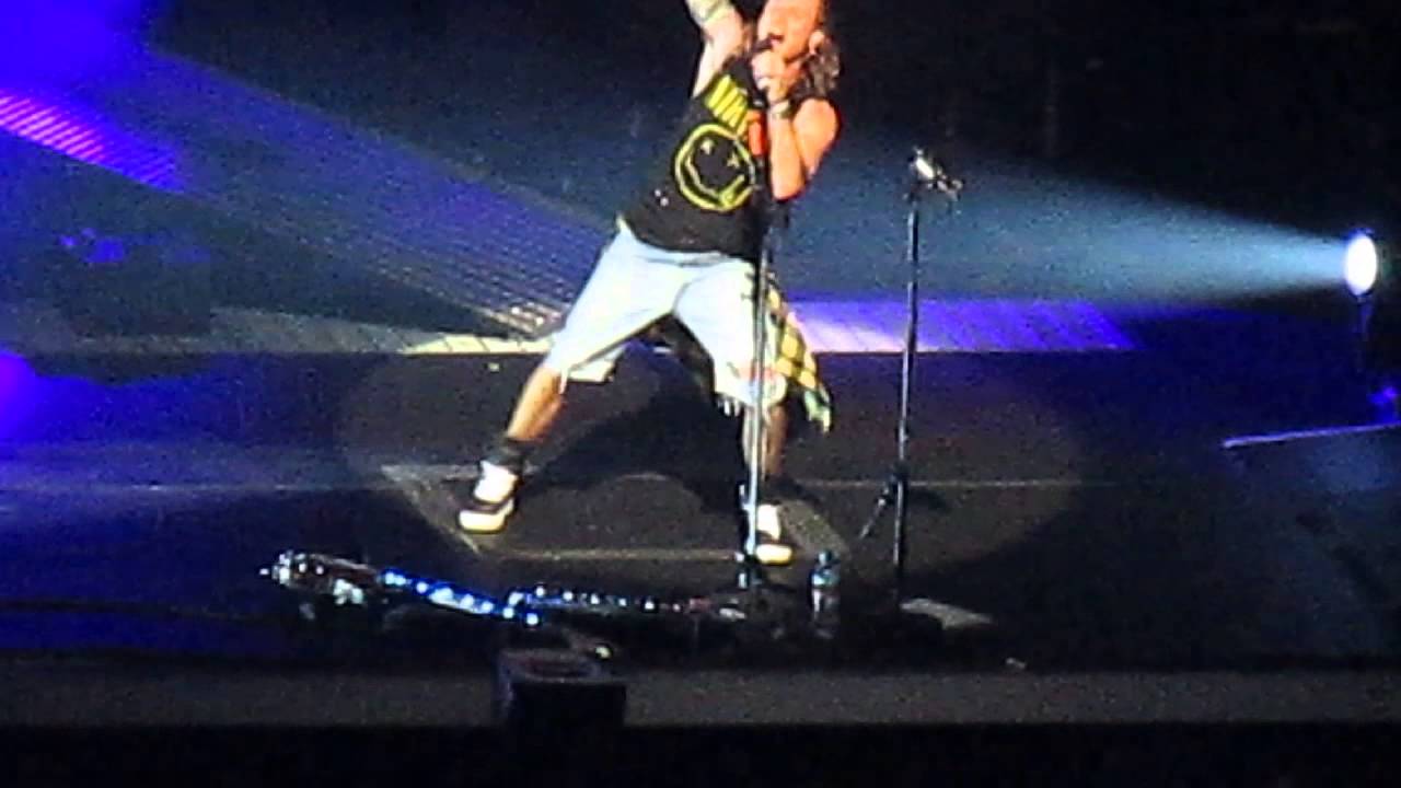 Dougie Poynter's Dance (The Slug) - YouTube