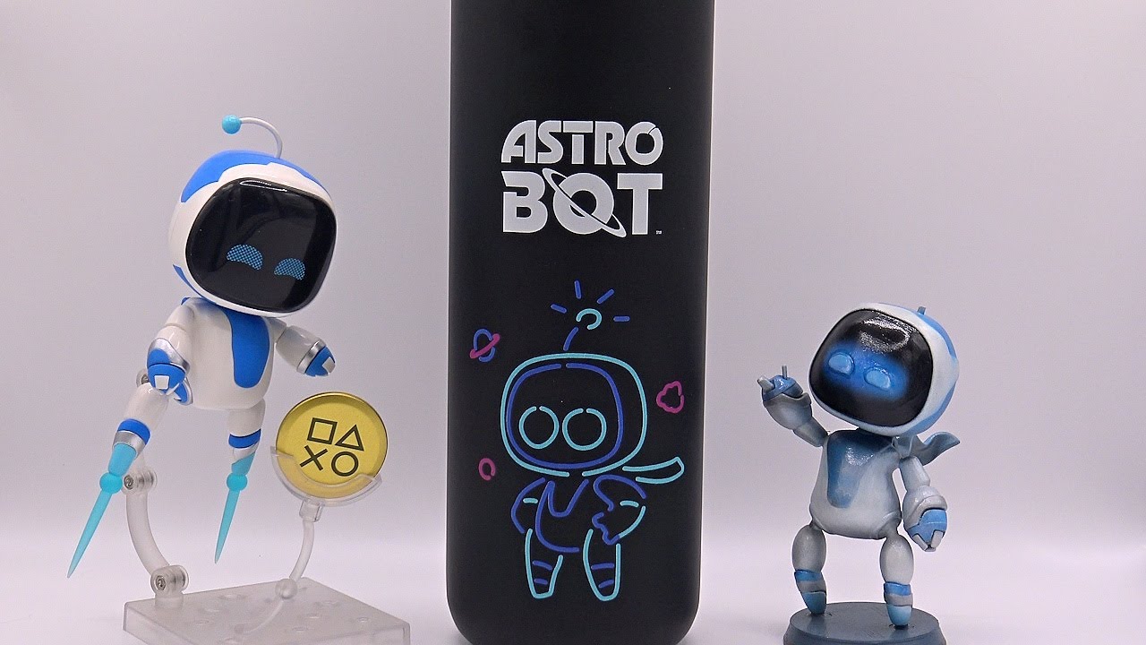 [PlayStationGear] Astro Bot Adventure Water Bottle Unboxing (4K) - YouTube