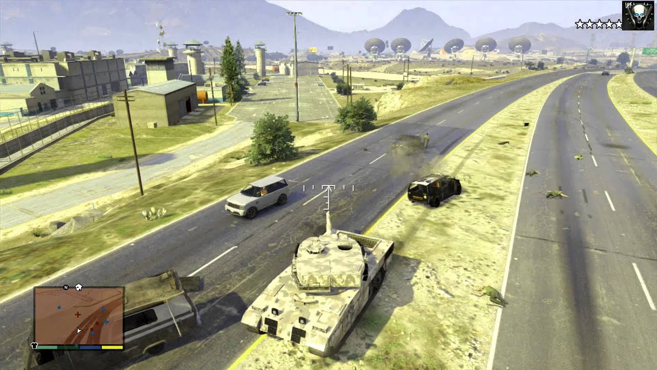 GTA 5 Trevor in a tank! - YouTube