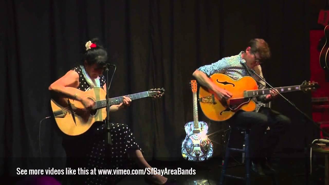 An evening with Duo Gadjo - Live at Armando's - YouTube