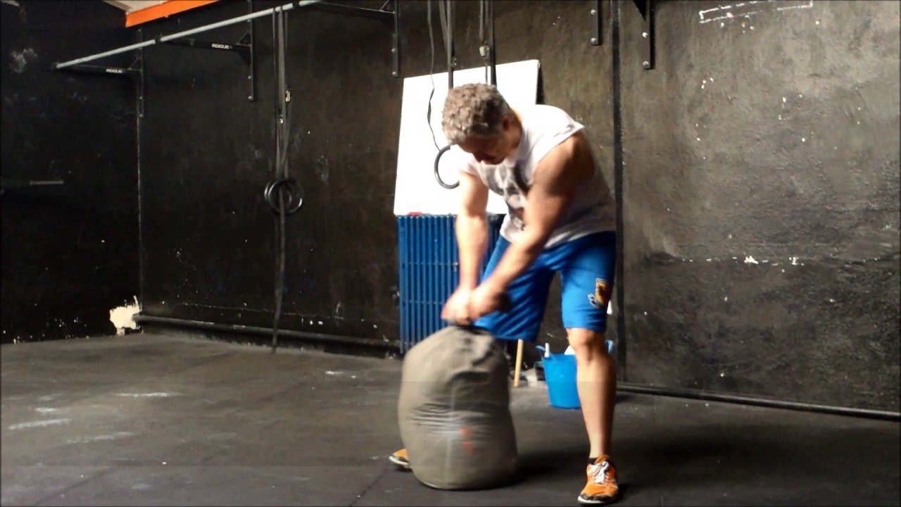 Deadlift 200 kg x 2; RDL 140 kg x8; Sandbag cleans 90 kg x 5 16-5-2017 ...