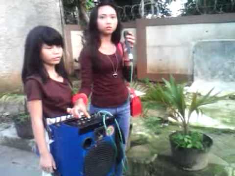 TIGA SHOW DARA (oplosan goyang ngangkang