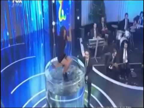 Imkansız karaoke yılanlı