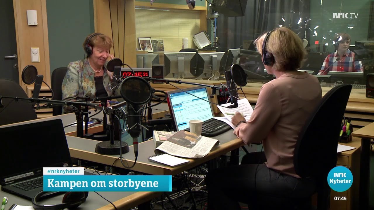 Politisk kvarter 14.09.2018 Ingrid Skjøtskift og Jens Johan Hjort - YouTube